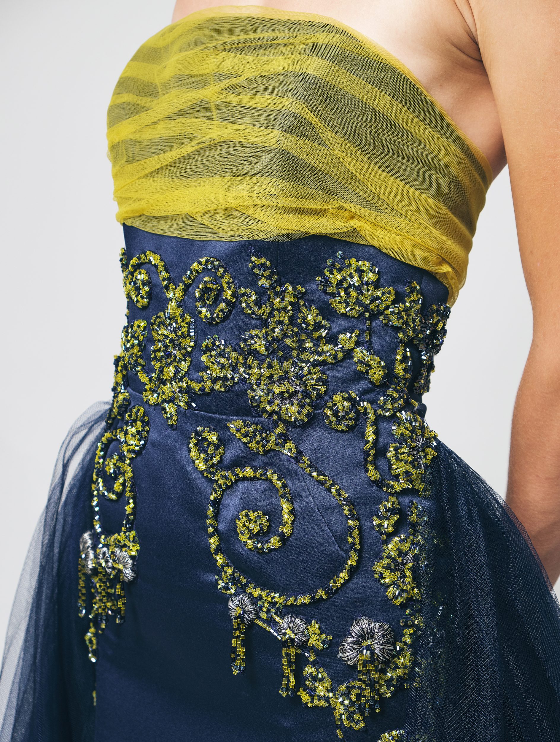 NANCY GOWN - Farah Almesbah